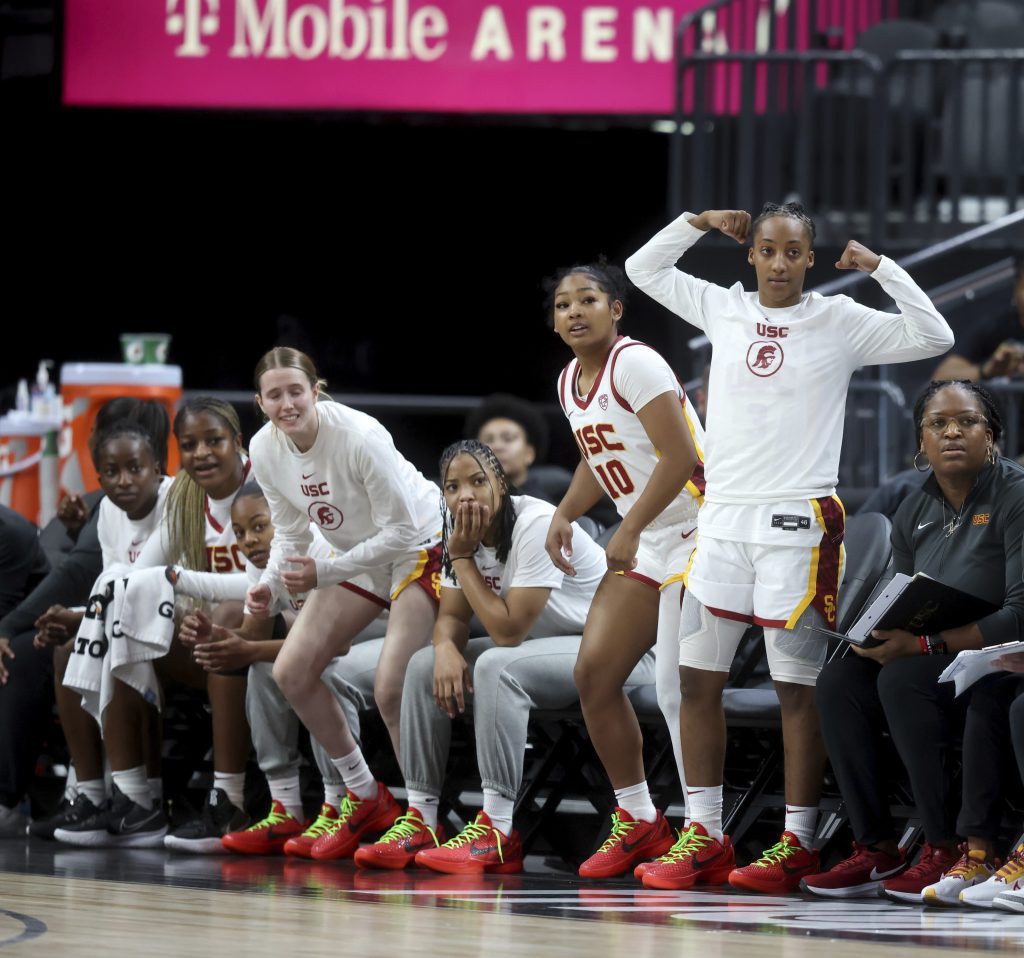 USC guard Aaliyah Gayles takes court for warmups 19 months after she ...